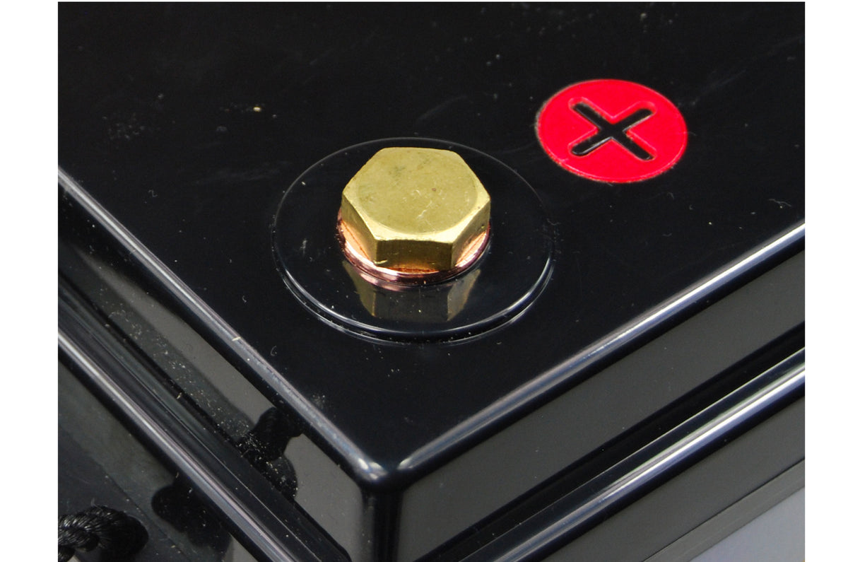 SolarKing 12v 200AH lithium battery – Camping Power Solutions